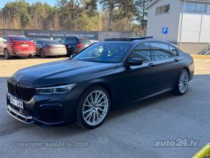 Melns BMW 7 Series 2018 Tallina, ar dzinēja tilpumu 4.40 L un nobraukumu 160 tūkst. km par 39800 €, foto  vietnē AUTOMOTO.COM.LV