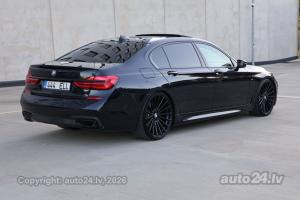 Black BMW 7 Series 2019 in Tartu, with an engine capacity of 3.00 L and mileage of 124 thousand km for 46000 €, photo 4 on AUTOMOTO.COM.LV