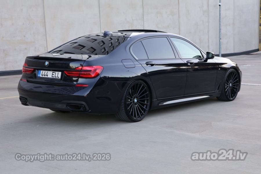 Black BMW 7 Series 2019 in Tartu, with an engine capacity of 3.00 L and mileage of 124 thousand km for 46000 €, photo 4 on AUTOMOTO.COM.LV