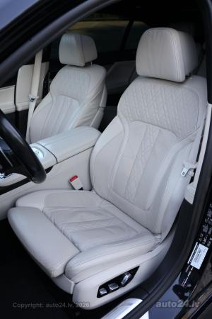 Black BMW 7 Series 2019 in Tartu, with an engine capacity of 3.00 L and mileage of 124 thousand km for 46000 €, photo 18 on AUTOMOTO.COM.LV