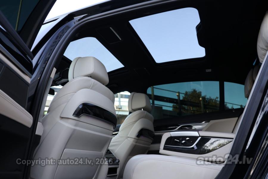Black BMW 7 Series 2019 in Tartu, with an engine capacity of 3.00 L and mileage of 124 thousand km for 46000 €, photo 22 on AUTOMOTO.COM.LV