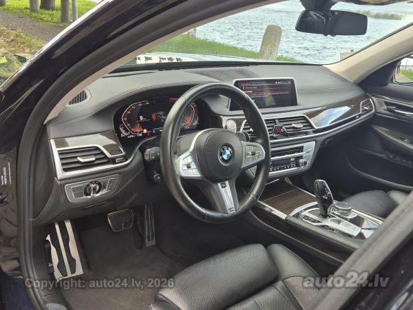 Melns BMW 7 Series 2019 Rīga, ar dzinēja tilpumu 3.00 L un nobraukumu 113 tūkst. km par 36990 €, foto 11 vietnē AUTOMOTO.COM.LV