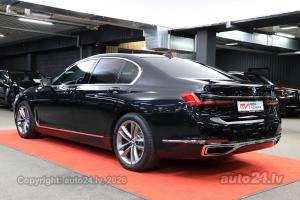 Black BMW 7 Series 2019 in Tallinn, with an engine capacity of 3.00 L and mileage of 88 thousand km for 42995 €, photo 4 on AUTOMOTO.COM.LV