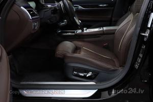 Black BMW 7 Series 2019 in Tallinn, with an engine capacity of 3.00 L and mileage of 88 thousand km for 42995 €, photo 11 on AUTOMOTO.COM.LV