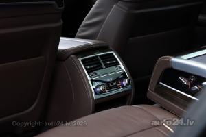 Black BMW 7 Series 2019 in Tallinn, with an engine capacity of 3.00 L and mileage of 88 thousand km for 42995 €, photo 13 on AUTOMOTO.COM.LV