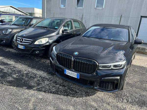 Black BMW 7 Series 2020 in Tallinn, with an engine capacity of 3.00 L and mileage of 181 thousand km for 40900 €, photo 1 on AUTOMOTO.COM.LV