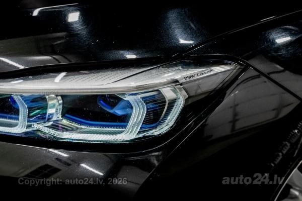 Melns BMW 7 Series 2020 Pērnava, ar dzinēja tilpumu 3.00 L un nobraukumu 126 tūkst. km par 41500 €, foto 2 vietnē AUTOMOTO.COM.LV