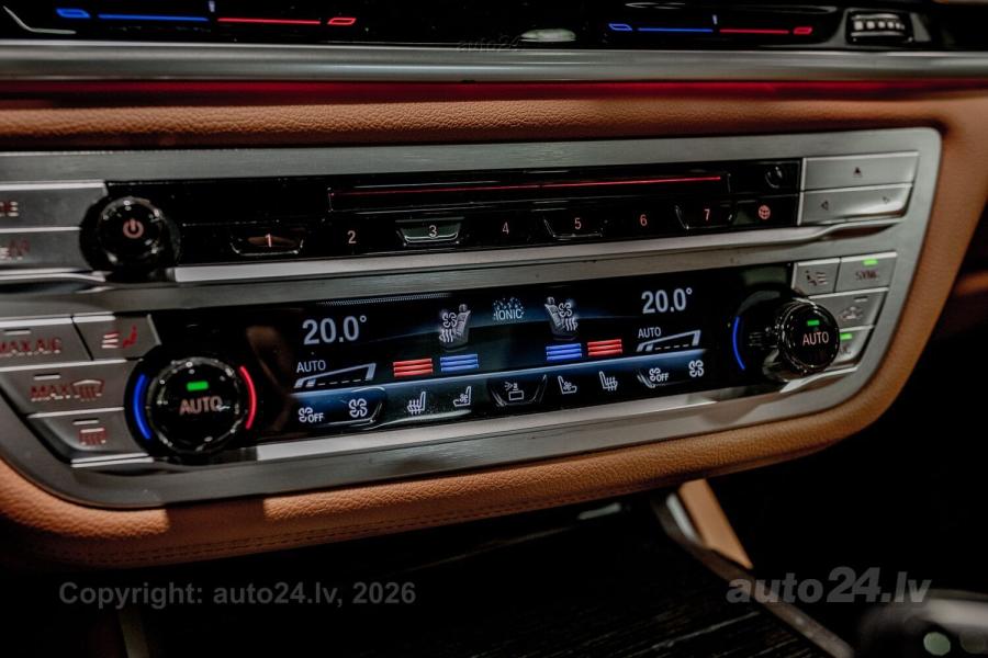 Черный БМВ 7 Серия 2020 в Пярну, объемом двигателя 3.00 л и пробегом 126 тыс. км за 41500 €, фото 28 на AUTOMOTO.COM.LV