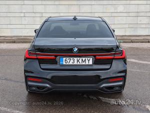 Melns BMW 7 Series 2020 Tallina, ar dzinēja tilpumu 3.00 L un nobraukumu 113 tūkst. km par 49900 €, foto 7 vietnē AUTOMOTO.COM.LV