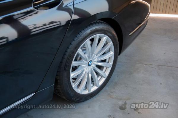 Melns BMW 7 Series 2021 Tallina, ar dzinēja tilpumu 3.00 L un nobraukumu 174 tūkst. km par 42850 €, foto 8 vietnē AUTOMOTO.COM.LV