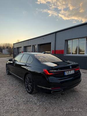 Melns BMW 7 Series 2022 Hāpsalu, ar dzinēja tilpumu 3.00 L un nobraukumu 106 tūkst. km par 48500 €, foto 10 vietnē AUTOMOTO.COM.LV