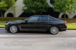 Black BMW 7 Series 2022 in Tallinn, with an engine capacity of 3.00 L and mileage of 59 thousand km for 59400 €, photo 3 on AUTOMOTO.COM.LV