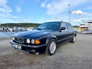 Blue BMW 7 Series 1993 in Tallinn, with an engine capacity of 4.00 L and mileage of 350 thousand km for 8999 €, photo  on AUTOMOTO.COM.LV