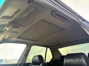 Zils BMW 7 Series 1993 Tallina, ar dzinēja tilpumu 4.00 L un nobraukumu 350 tūkst. km par 8999 €, foto 27 vietnē AUTOMOTO.COM.LV