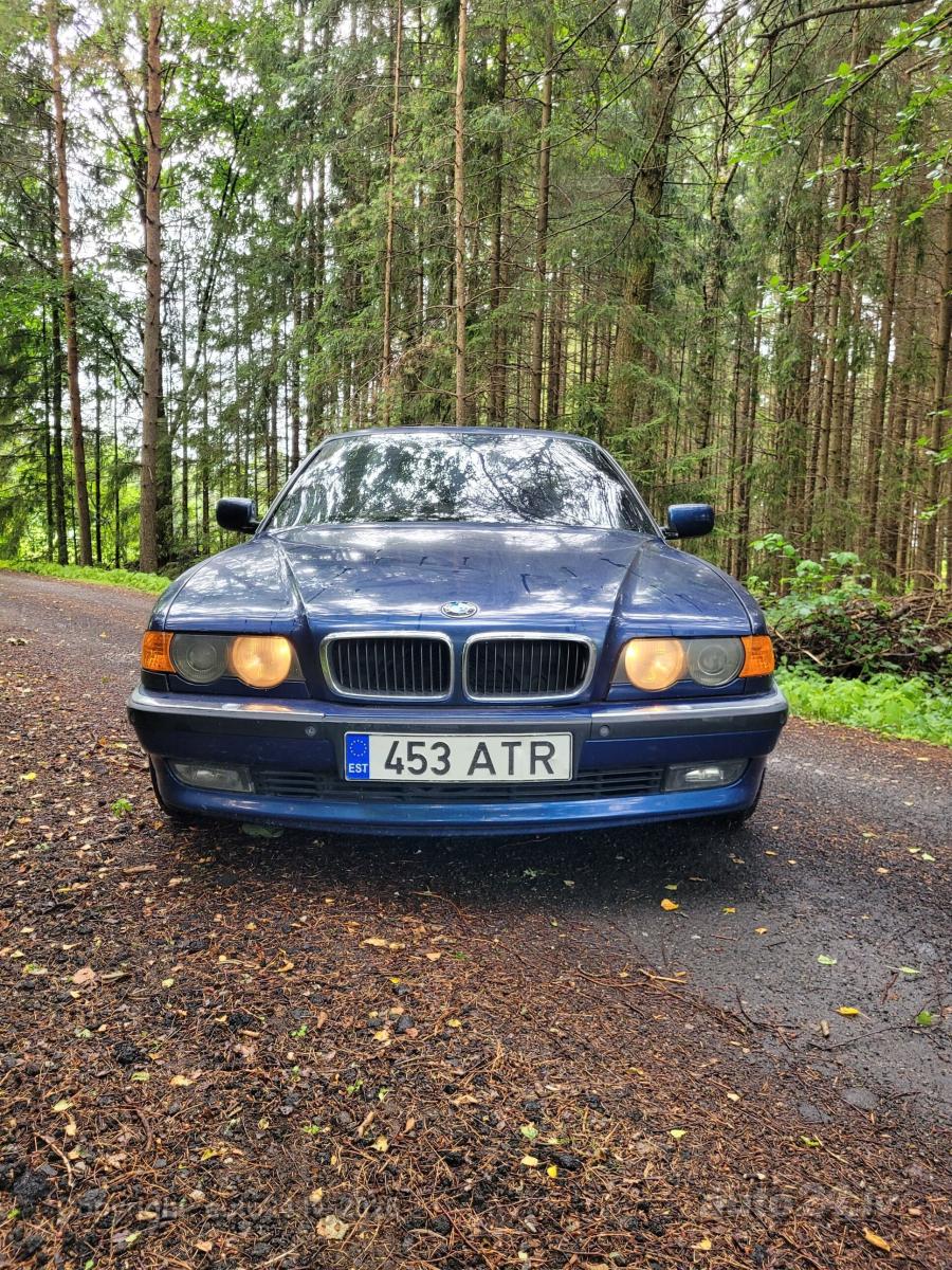 Blue BMW 7 Series 1999 in Tallinn, with an engine capacity of 3.00 L and mileage of 333 thousand km for 3500 €, photo 3 on AUTOMOTO.COM.LV