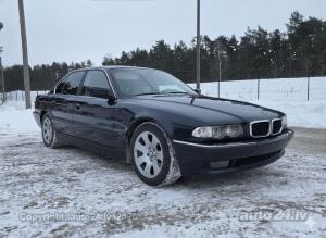 Zils BMW 7 Series 2000 Tallina, ar dzinēja tilpumu 0.00 L un nobraukumu 425 tūkst. km par 4800 €, foto 2 vietnē AUTOMOTO.COM.LV