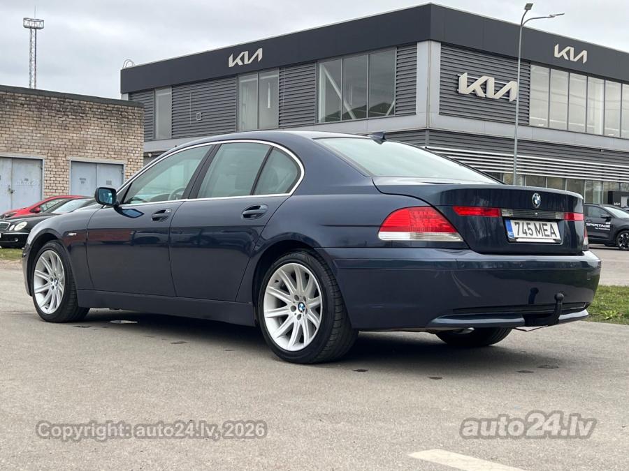 Zils BMW 7 Series 2002 Narva, ar dzinēja tilpumu 4.40 L un nobraukumu 399 tūkst. km par 2999 €, foto 6 vietnē AUTOMOTO.COM.LV