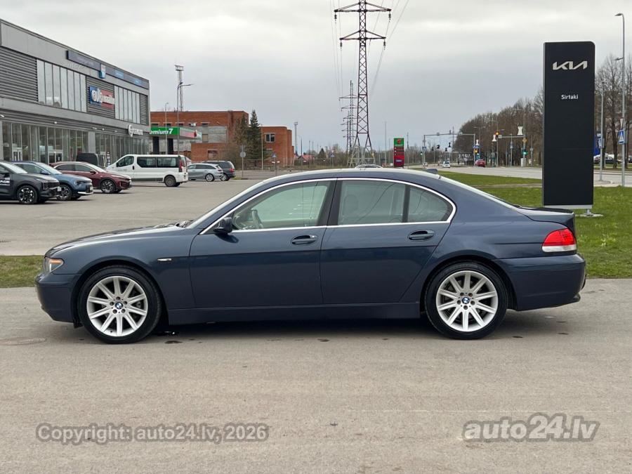 Zils BMW 7 Series 2002 Narva, ar dzinēja tilpumu 4.40 L un nobraukumu 399 tūkst. km par 2999 €, foto 9 vietnē AUTOMOTO.COM.LV
