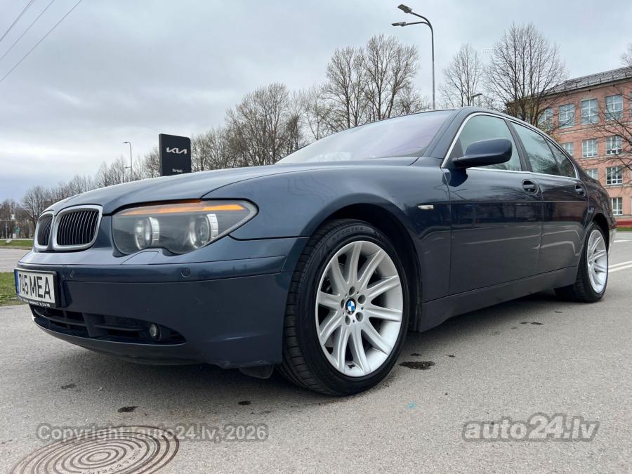 Zils BMW 7 Series 2002 Narva, ar dzinēja tilpumu 4.40 L un nobraukumu 399 tūkst. km par 2999 €, foto 20 vietnē AUTOMOTO.COM.LV