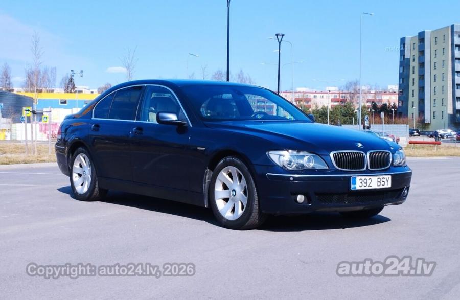 Zils BMW 7 Series 2005 Tartu, ar dzinēja tilpumu 3.00 L un nobraukumu 350 tūkst. km par 6900 €, foto 1 vietnē AUTOMOTO.COM.LV
