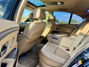Blue BMW 7 Series 2005 in Tallinn, with an engine capacity of 3.00 L and mileage of 344 thousand km for 2900 €, photo 10 on AUTOMOTO.COM.LV