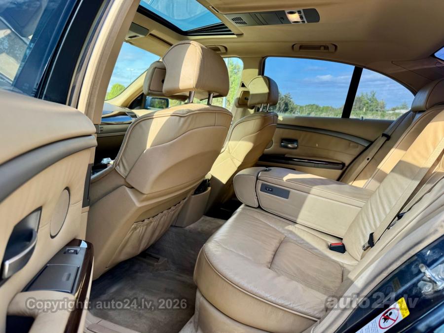 Blue BMW 7 Series 2005 in Tallinn, with an engine capacity of 3.00 L and mileage of 344 thousand km for 2900 €, photo 10 on AUTOMOTO.COM.LV