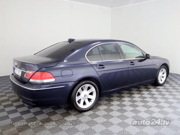 Zils BMW 7 Series 2007 Tallina, ar dzinēja tilpumu 3.00 L un nobraukumu 537 tūkst. km par 2999 €, foto 3 vietnē AUTOMOTO.COM.LV