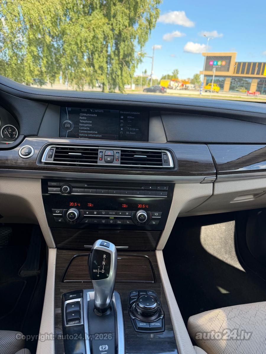 Blue BMW 7 Series 2009 in Tallinn, with an engine capacity of 3.00 L and mileage of 315 thousand km for 9500 €, photo 13 on AUTOMOTO.COM.LV