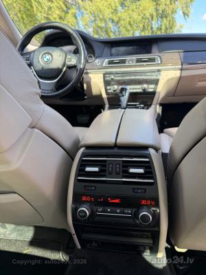 Blue BMW 7 Series 2009 in Tallinn, with an engine capacity of 3.00 L and mileage of 315 thousand km for 9500 €, photo 16 on AUTOMOTO.COM.LV