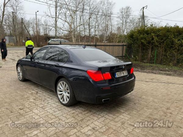 Blue BMW 7 Series 2010 in Tallinn, with an engine capacity of 3.00 L and mileage of 420 thousand km for 7777 €, photo 2 on AUTOMOTO.COM.LV