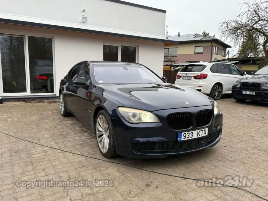 Zils BMW 7 Series 2010 Tallina, ar dzinēja tilpumu 3.00 L un nobraukumu 420 tūkst. km par 7777 €, foto 8 vietnē AUTOMOTO.COM.LV