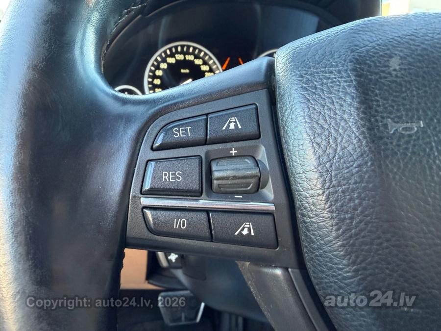 Zils BMW 7 Series 2011 Tallina, ar dzinēja tilpumu 3.00 L un nobraukumu 281 tūkst. km par 10900 €, foto 15 vietnē AUTOMOTO.COM.LV