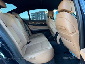 Zils BMW 7 Series 2011 Tallina, ar dzinēja tilpumu 3.00 L un nobraukumu 281 tūkst. km par 10900 €, foto 22 vietnē AUTOMOTO.COM.LV