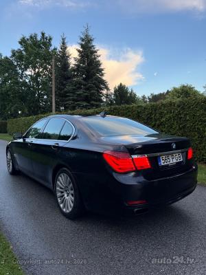 Blue BMW 7 Series 2011 in Tallinn, with an engine capacity of 3.00 L and mileage of 295 thousand km for 11999 €, photo 6 on AUTOMOTO.COM.LV