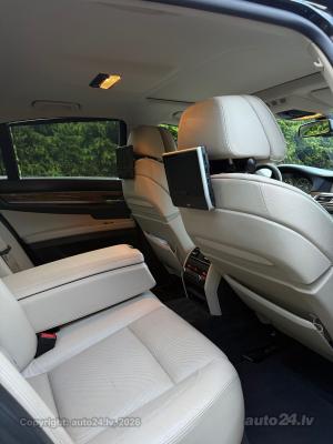 Blue BMW 7 Series 2011 in Tallinn, with an engine capacity of 3.00 L and mileage of 295 thousand km for 11999 €, photo 11 on AUTOMOTO.COM.LV