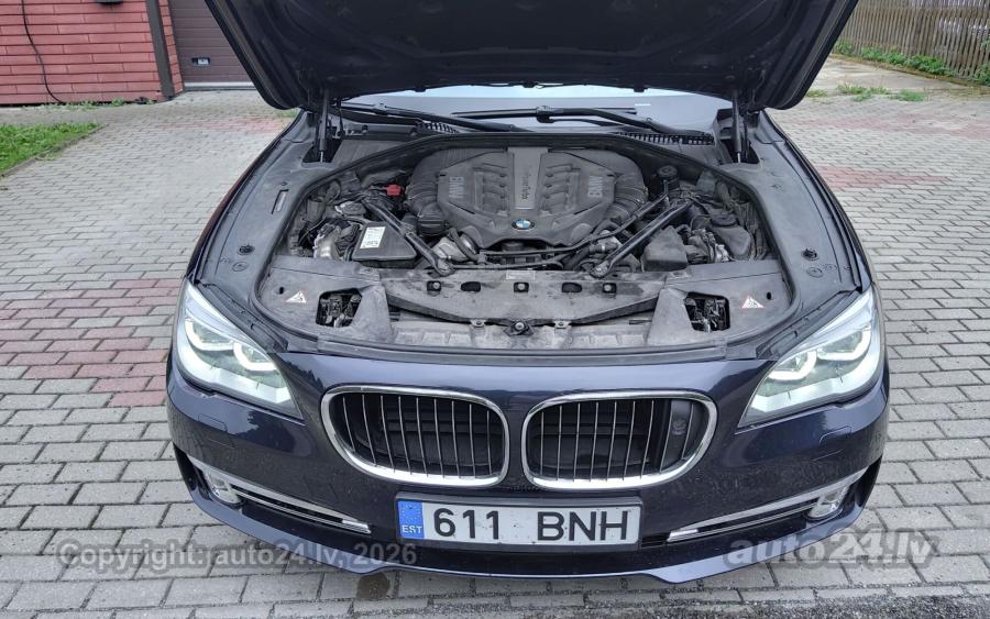Blue BMW 7 Series 2013 in Tallinn, with an engine capacity of 4.40 L and mileage of 180 thousand km for 17000 €, photo 1 on AUTOMOTO.COM.LV
