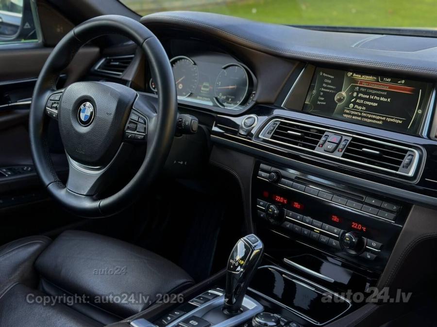 Синий БМВ 7 Серия 2014 в Таллин, объемом двигателя 3.00 л и пробегом 315 тыс. км за 17200 €, фото 10 на AUTOMOTO.COM.LV