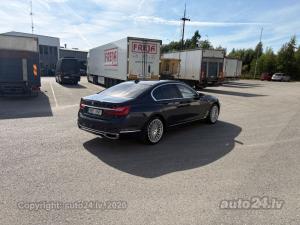 Blue BMW 7 Series 2015 in Parnu, with an engine capacity of 3.00 L and mileage of 280 thousand km for 24999 €, photo 4 on AUTOMOTO.COM.LV