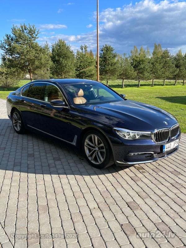 Zils BMW 7 Series 2017 Tallina, ar dzinēja tilpumu 3.00 L un nobraukumu 282 tūkst. km par 21500 €, foto 1 vietnē AUTOMOTO.COM.LV