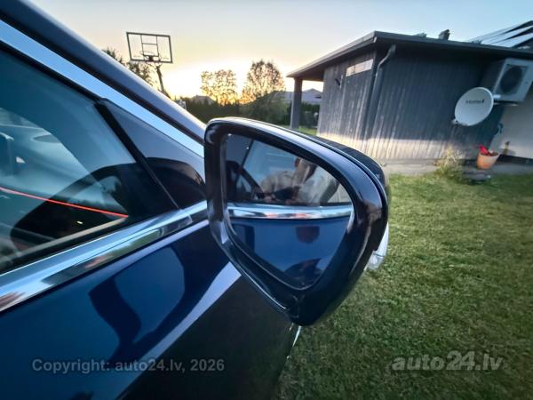 Zils BMW 7 Series 2020 Tallina, ar dzinēja tilpumu 3.00 L un nobraukumu 183 tūkst. km par 46500 €, foto 4 vietnē AUTOMOTO.COM.LV