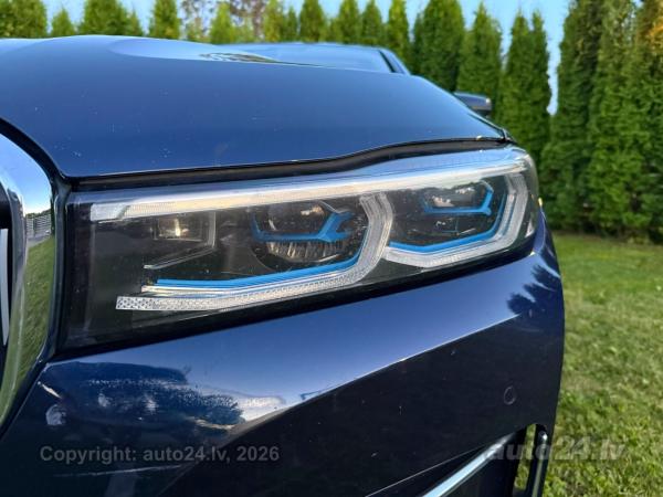 Zils BMW 7 Series 2020 Tallina, ar dzinēja tilpumu 3.00 L un nobraukumu 183 tūkst. km par 46500 €, foto 6 vietnē AUTOMOTO.COM.LV