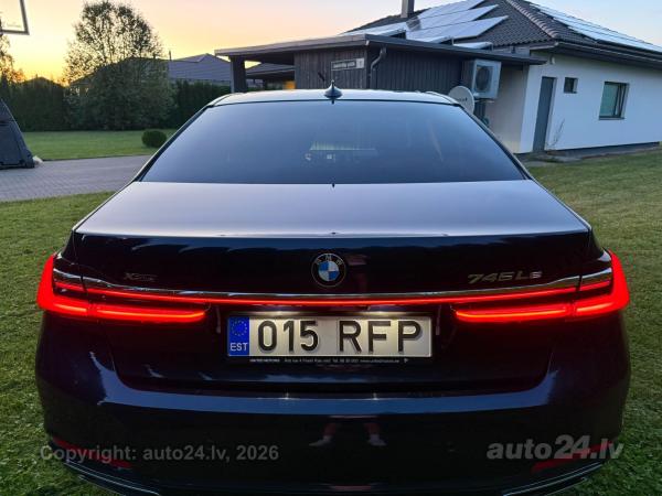 Zils BMW 7 Series 2020 Tallina, ar dzinēja tilpumu 3.00 L un nobraukumu 183 tūkst. km par 46500 €, foto 7 vietnē AUTOMOTO.COM.LV