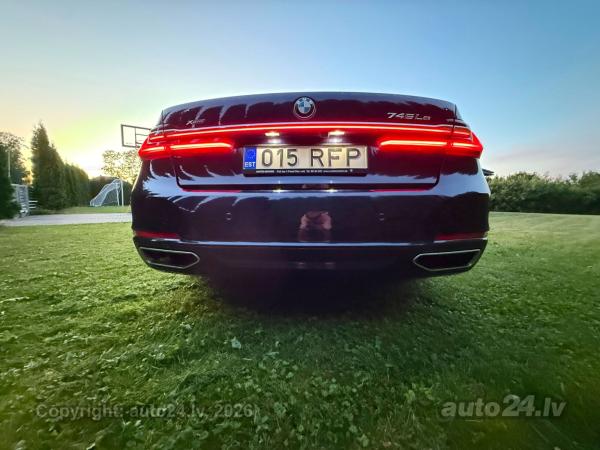 Zils BMW 7 Series 2020 Tallina, ar dzinēja tilpumu 3.00 L un nobraukumu 183 tūkst. km par 46500 €, foto 9 vietnē AUTOMOTO.COM.LV