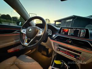 Zils BMW 7 Series 2020 Tallina, ar dzinēja tilpumu 3.00 L un nobraukumu 183 tūkst. km par 45500 €, foto 16 vietnē AUTOMOTO.COM.LV