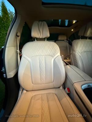 Zils BMW 7 Series 2020 Tallina, ar dzinēja tilpumu 3.00 L un nobraukumu 183 tūkst. km par 45500 €, foto 27 vietnē AUTOMOTO.COM.LV