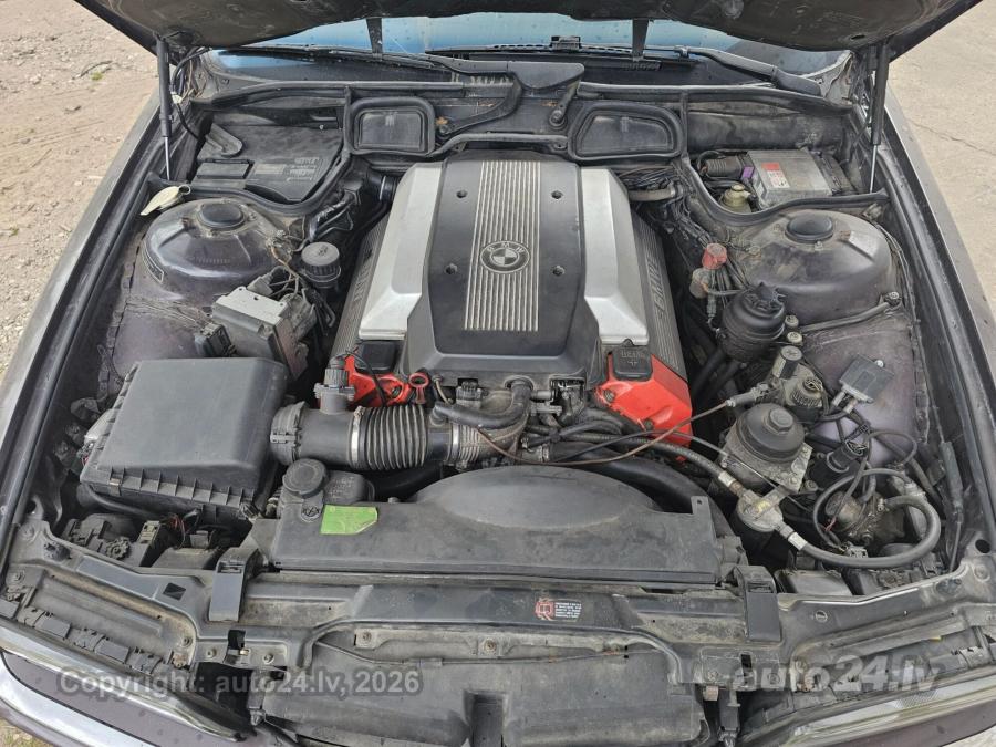 Brūns BMW 7 Series 1995 Rīga, ar dzinēja tilpumu 4.00 L un nobraukumu 650 tūkst. km par 5500 €, foto 7 vietnē AUTOMOTO.COM.LV