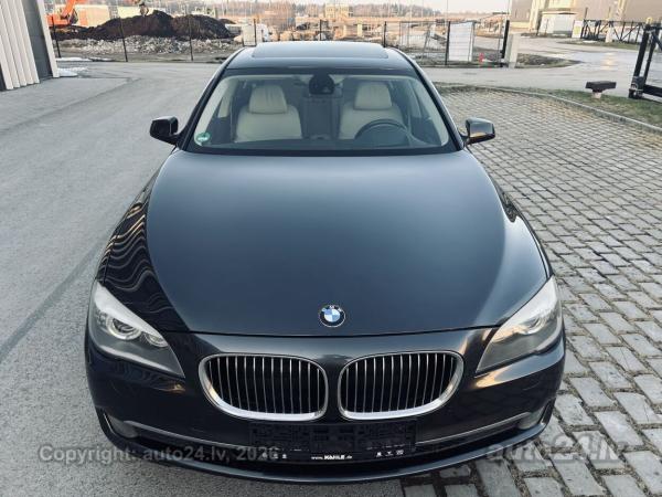 Brūns BMW 7 Series 2009 Tallina, ar dzinēja tilpumu 3.00 L un nobraukumu 229 tūkst. km par 10640 €, foto 3 vietnē AUTOMOTO.COM.LV