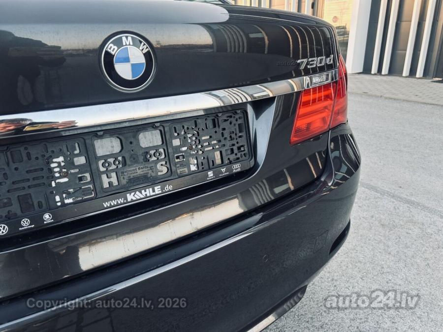 Brūns BMW 7 Series 2009 Tallina, ar dzinēja tilpumu 3.00 L un nobraukumu 229 tūkst. km par 10640 €, foto 9 vietnē AUTOMOTO.COM.LV
