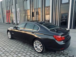 Brūns BMW 7 Series 2009 Tallina, ar dzinēja tilpumu 3.00 L un nobraukumu 229 tūkst. km par 10640 €, foto 12 vietnē AUTOMOTO.COM.LV