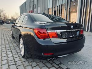 Brown BMW 7 Series 2009 in Tallinn, with an engine capacity of 3.00 L and mileage of 229 thousand km for 10640 €, photo 11 on AUTOMOTO.COM.LV